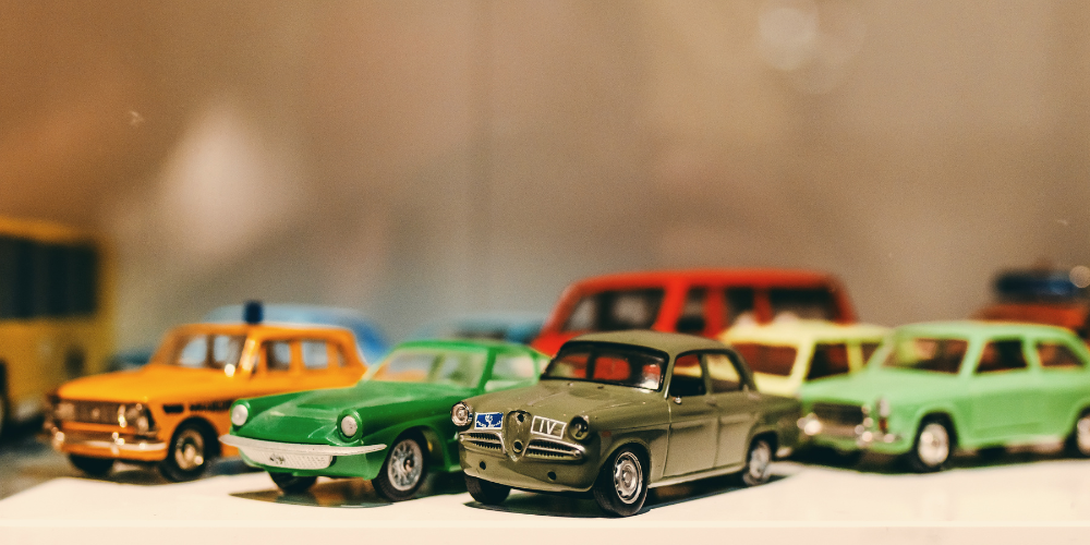 10 Weird Cars That Turned Heads and Won Hearts